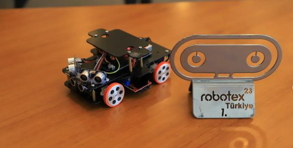 Robotex Türkiye Ulusal Yarışması Folk Race Kategorisi Birincisi İYTE’den